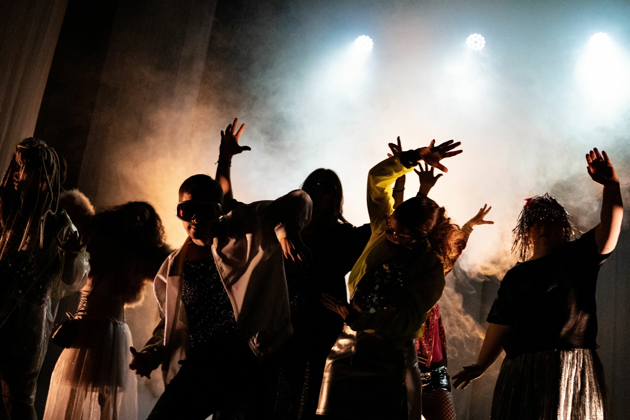 Insolite Fabriq - Auvergne Rhône-Alpes Spectacle Vivant - Auvergne ...